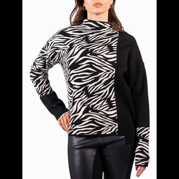 COCO Y CLUB | Sweaters | New Coco Y Club Zebra Sweater In Black And ...
